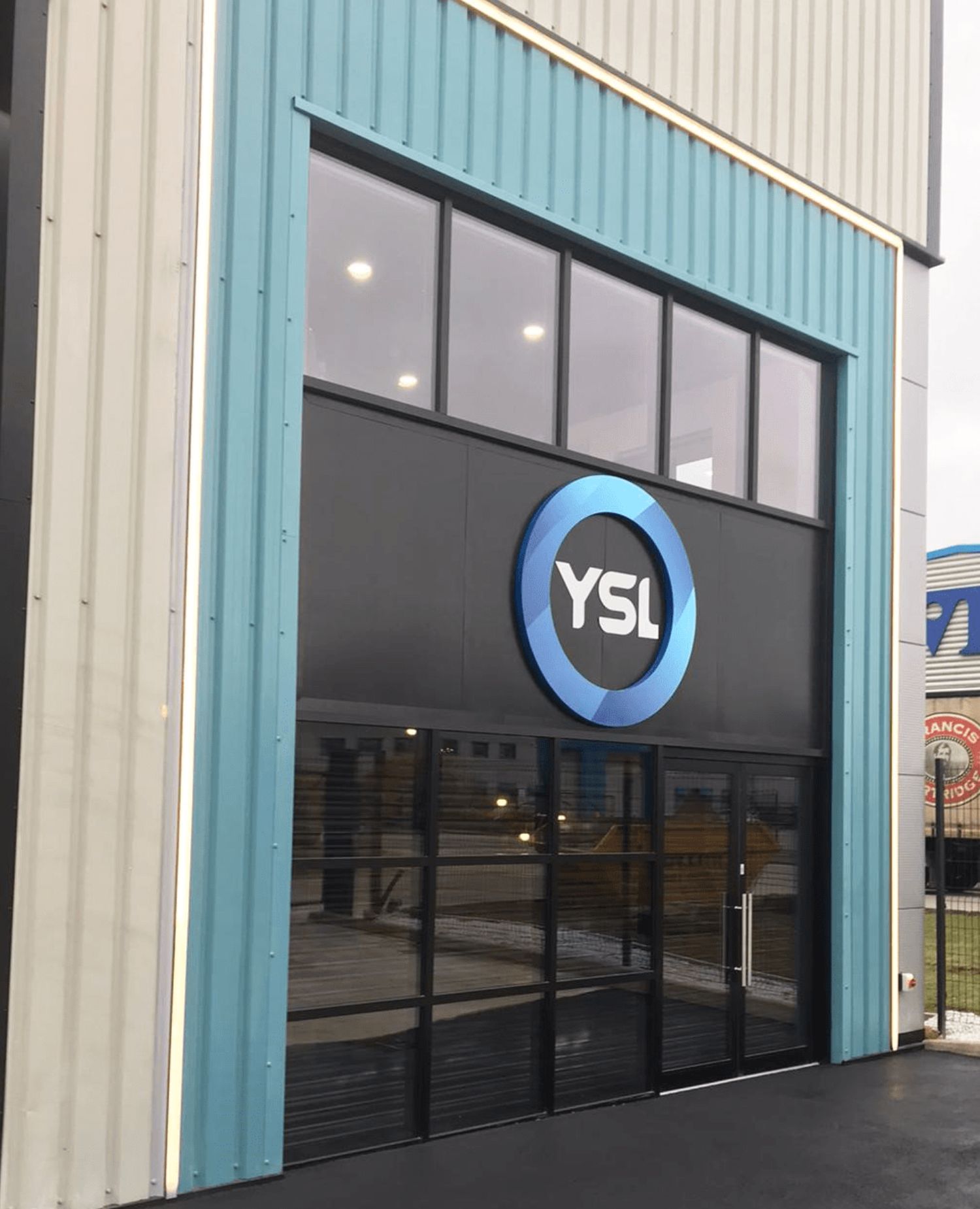 Converting Industrial Units into Office Space: Key Benefits